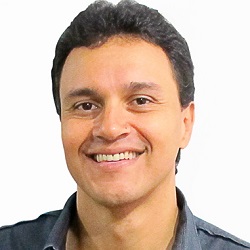 Conoce a Paulo Lima, visionario y pionero de la música digital en ...